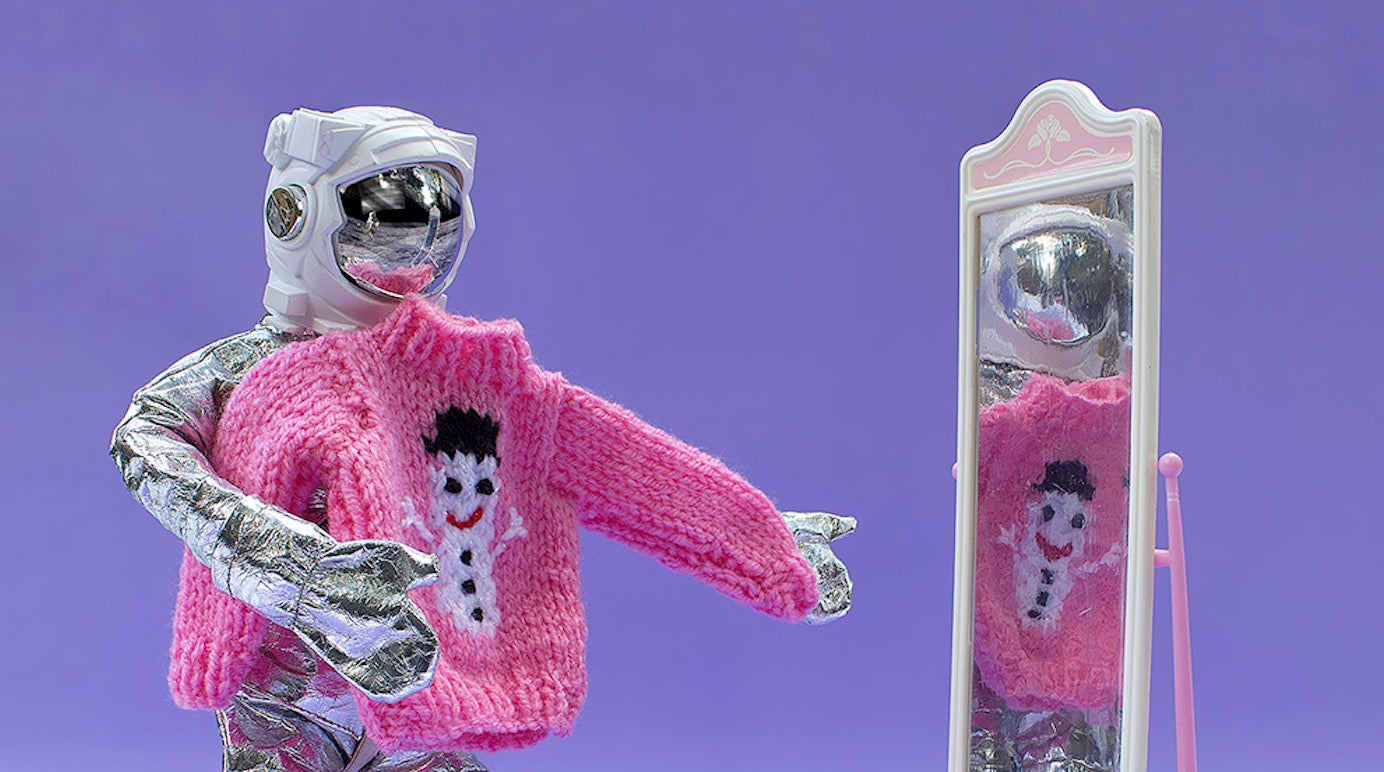 289 - Christmas Jumper – Frankie Sinclair - Artist